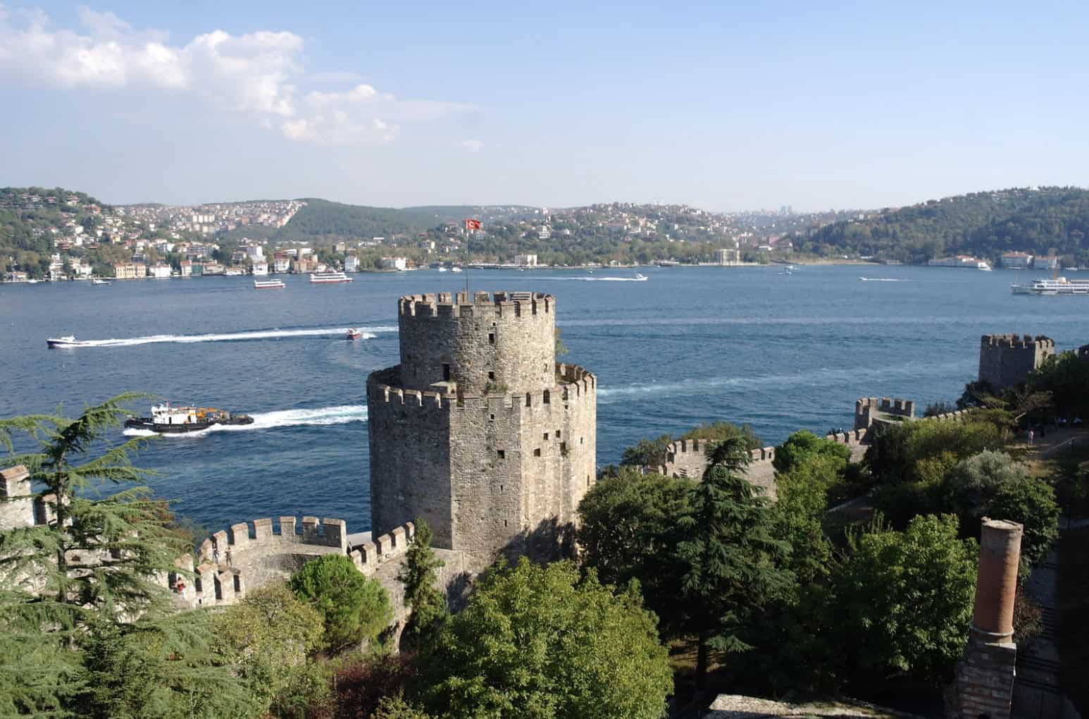 Rumeli Fortress: The Bosphorus Choke Point of 1453 - The Other Tour