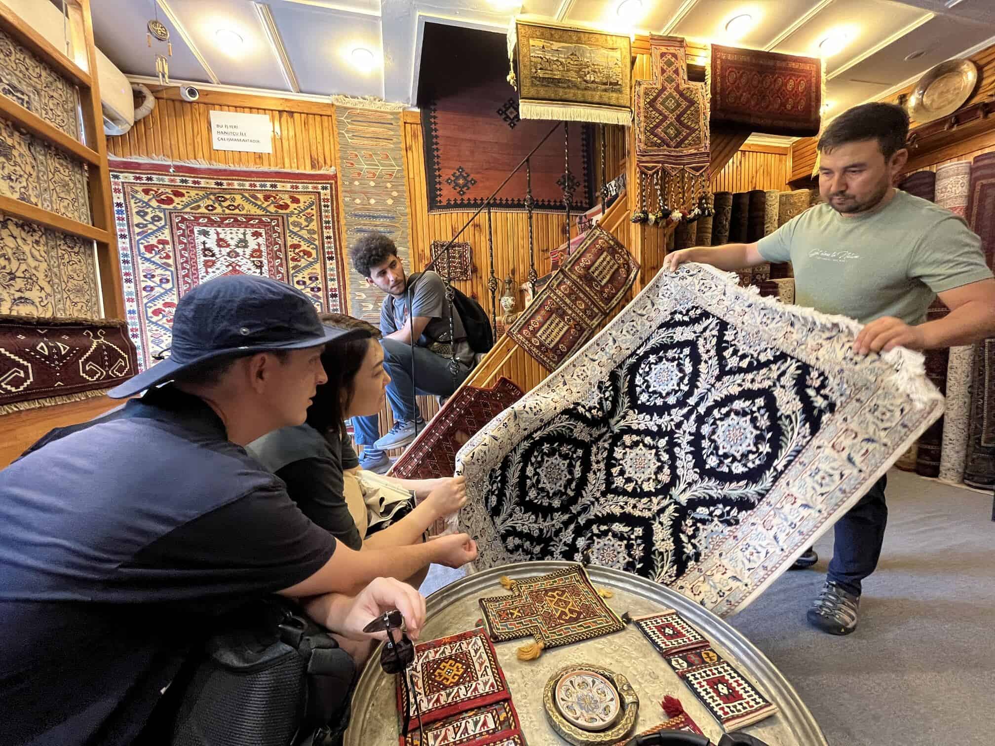 Best Istanbul Rugs: Modest is key - The Other Tour