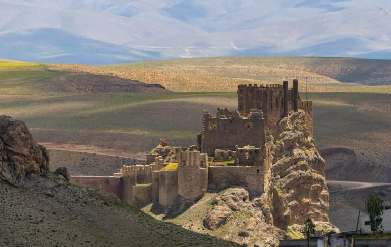 Van - Where History Meets Nature in Eastern Turkey - The Other Tour