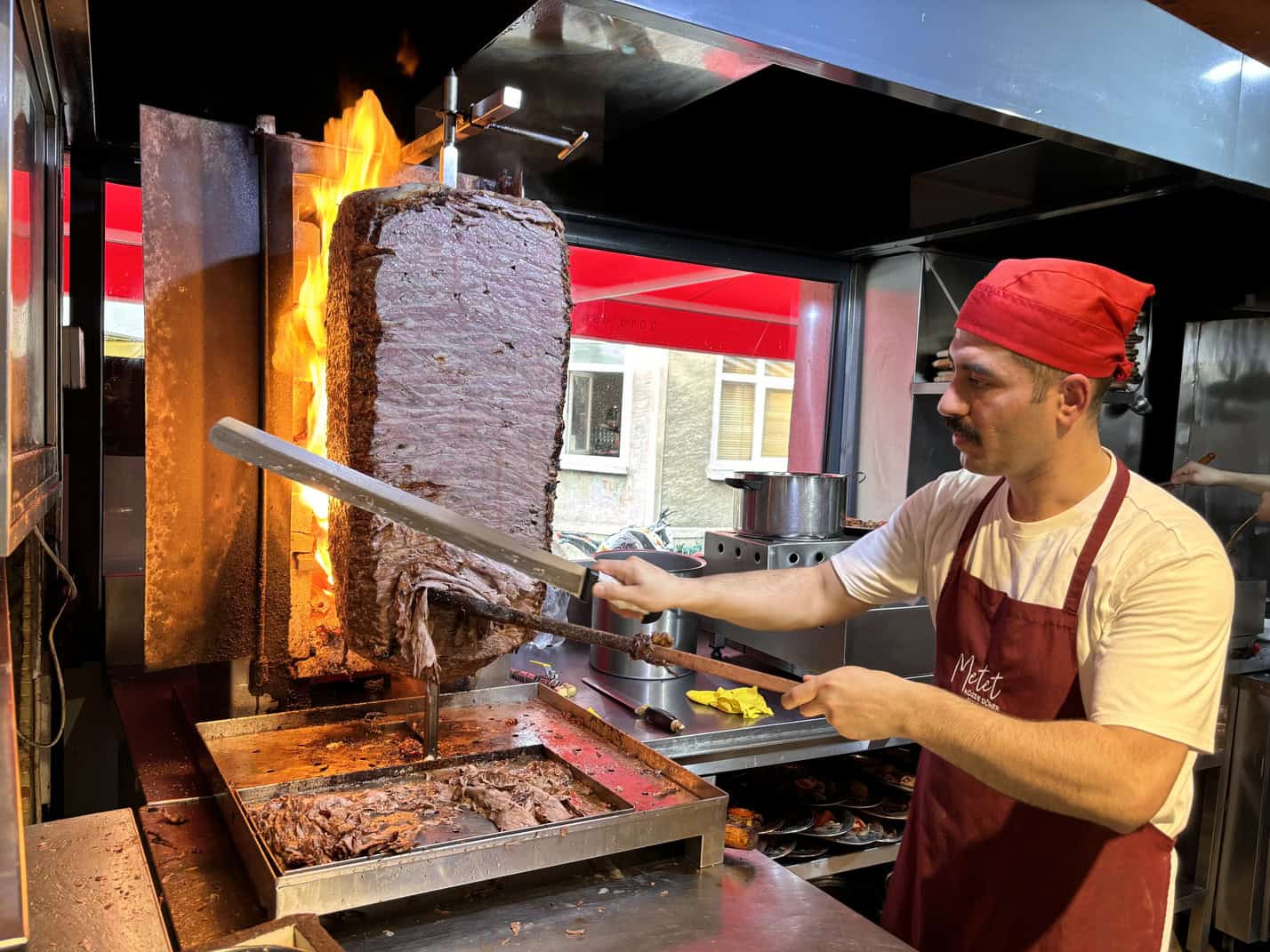 Metet - Istanbul’s Most Talked-About Döner - The Other Tour